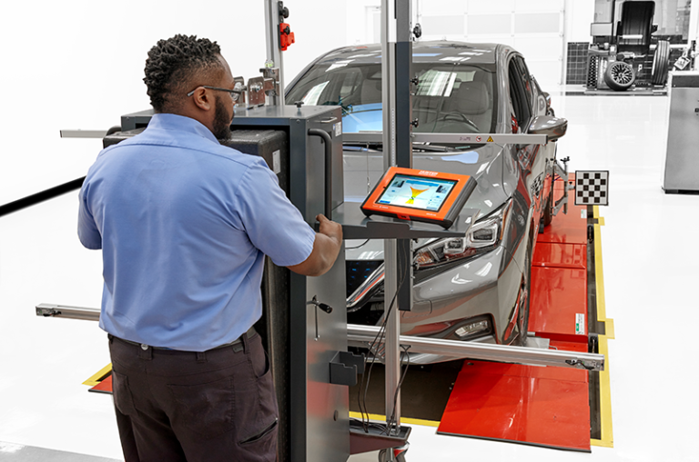 Bosch and Hunter Engineering Partner on ADAS Calibration System ...